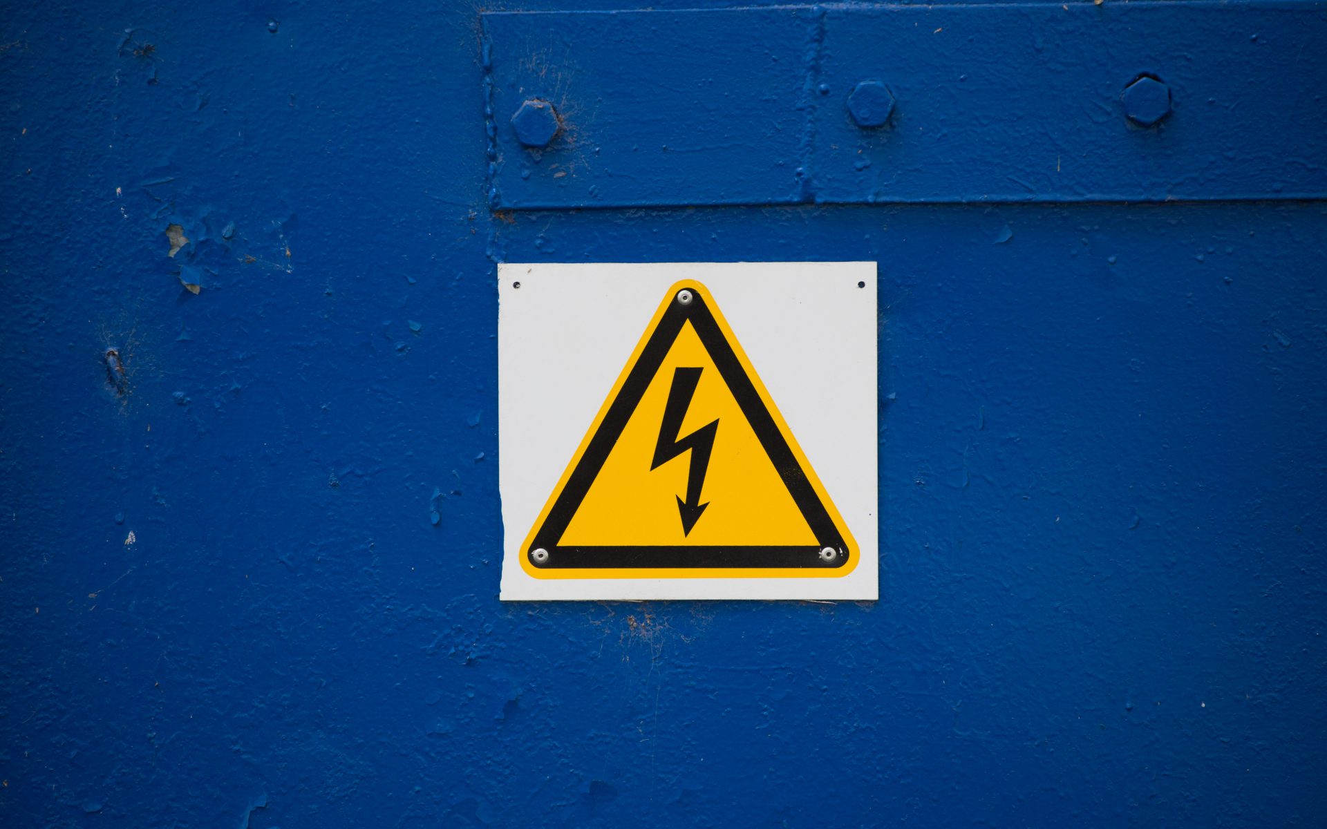 Keeping the electricity system’s voltage stable - Drax UK