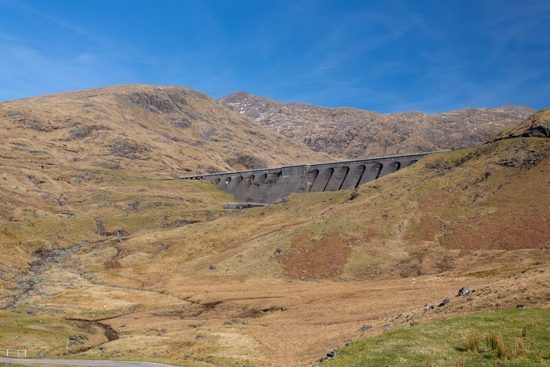 New ‘Hollow Mountain’ power station moves forward to important design ...