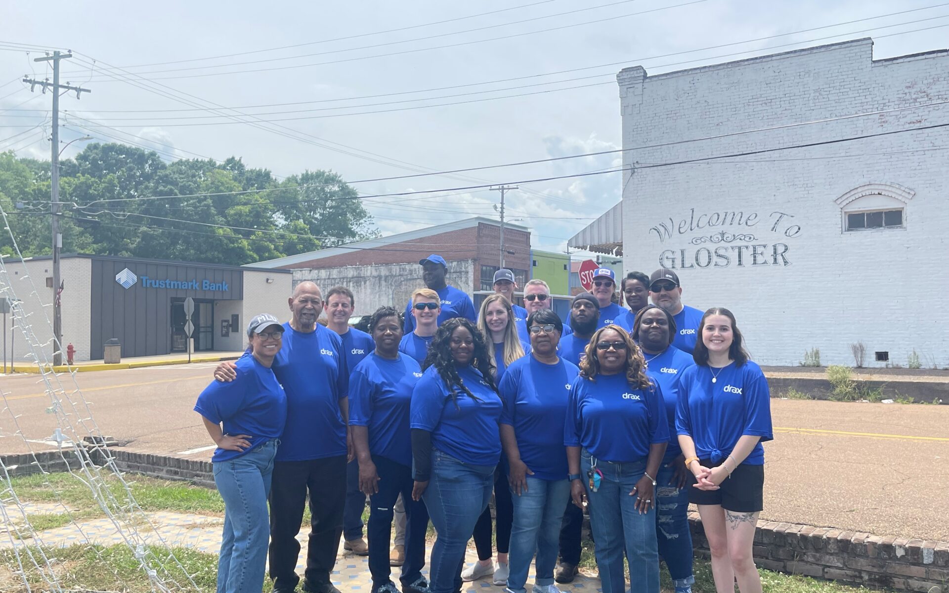 Drax and Gloster Chamber team up to beautify Main Street - Drax US