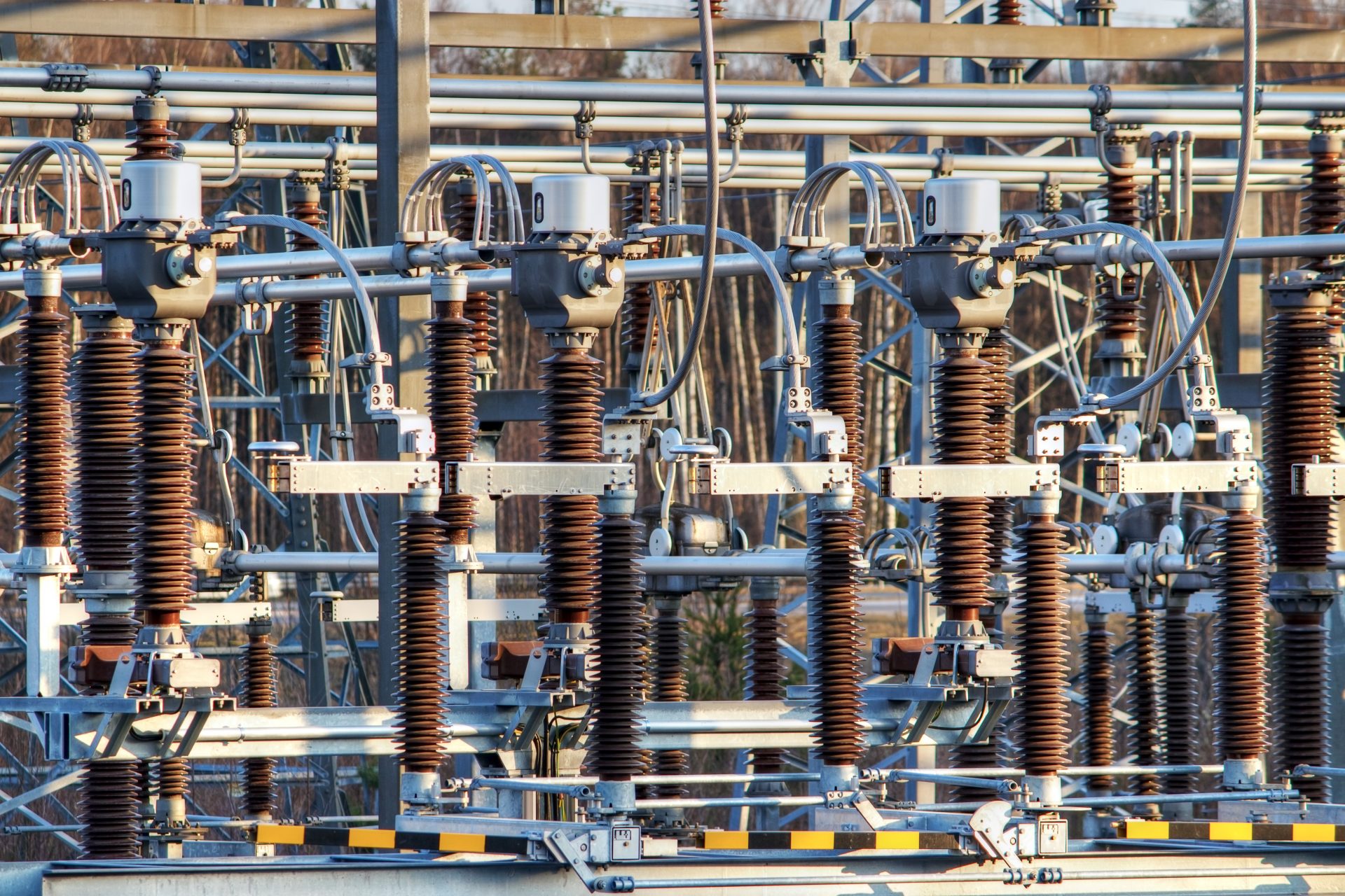 Keeping the electricity system’s voltage stable - Drax Global