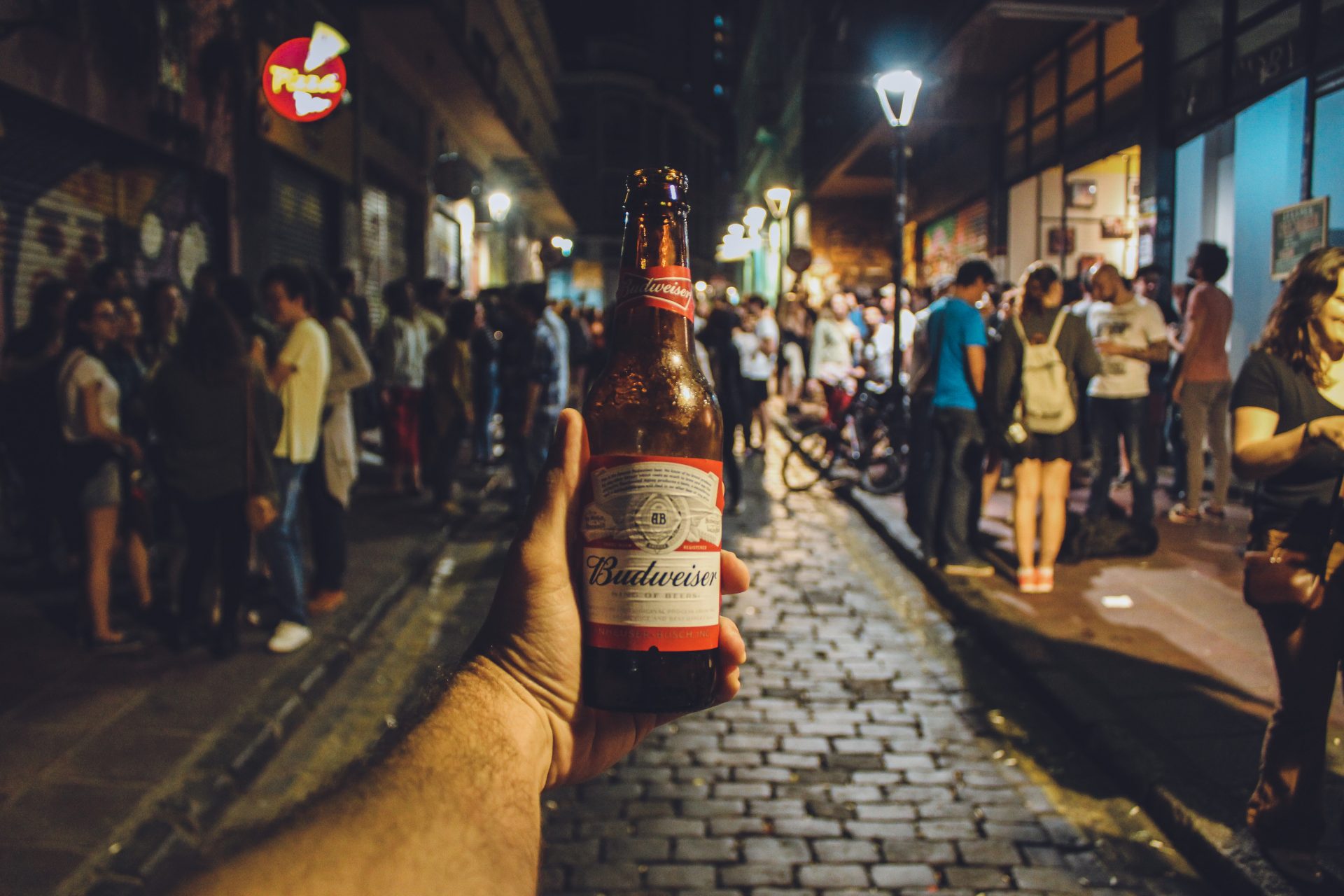 Budweiser Brewing Group UK&I offers green energy to pubs - Drax Global