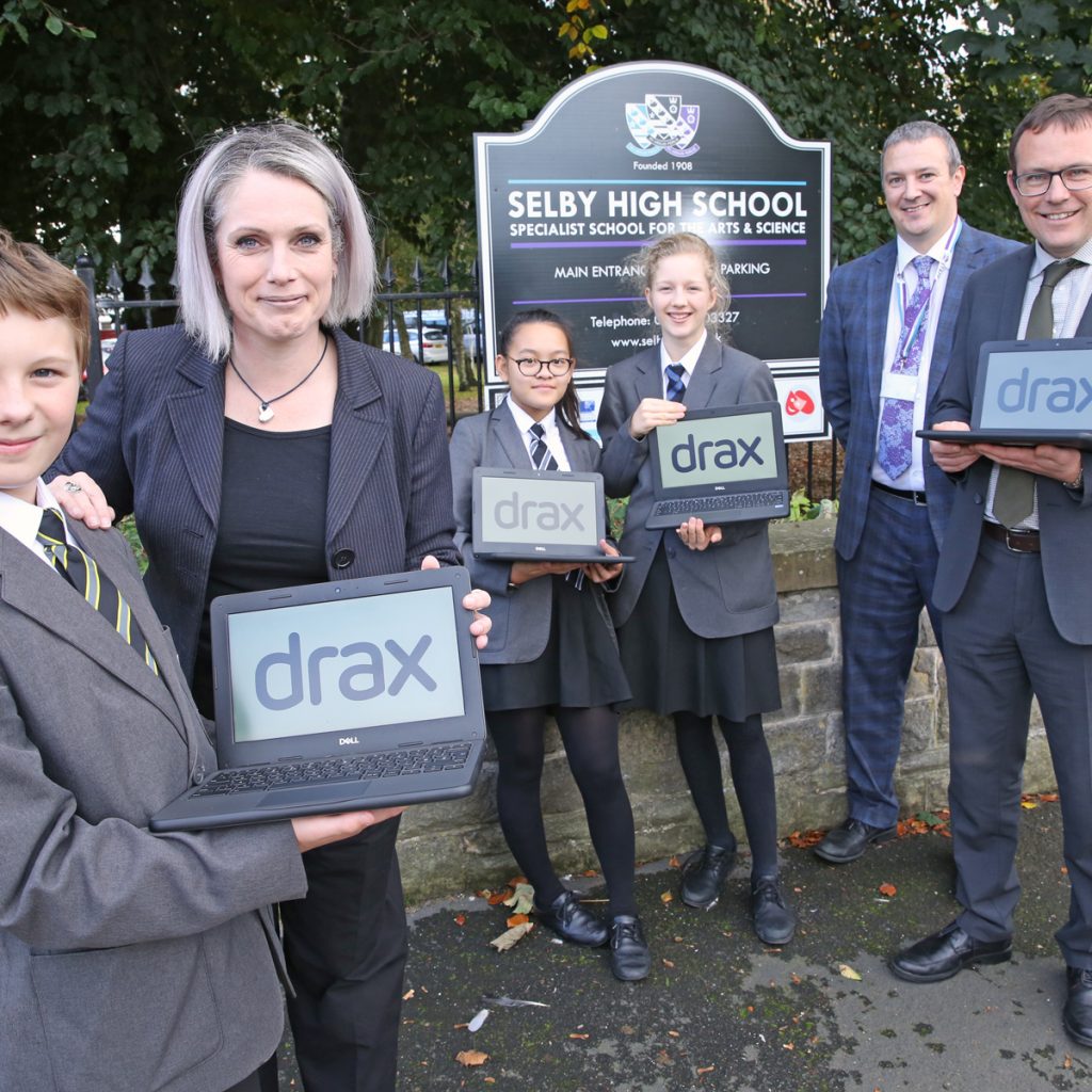 Drax donates £70,000 more to support laptops for learners - Drax Global