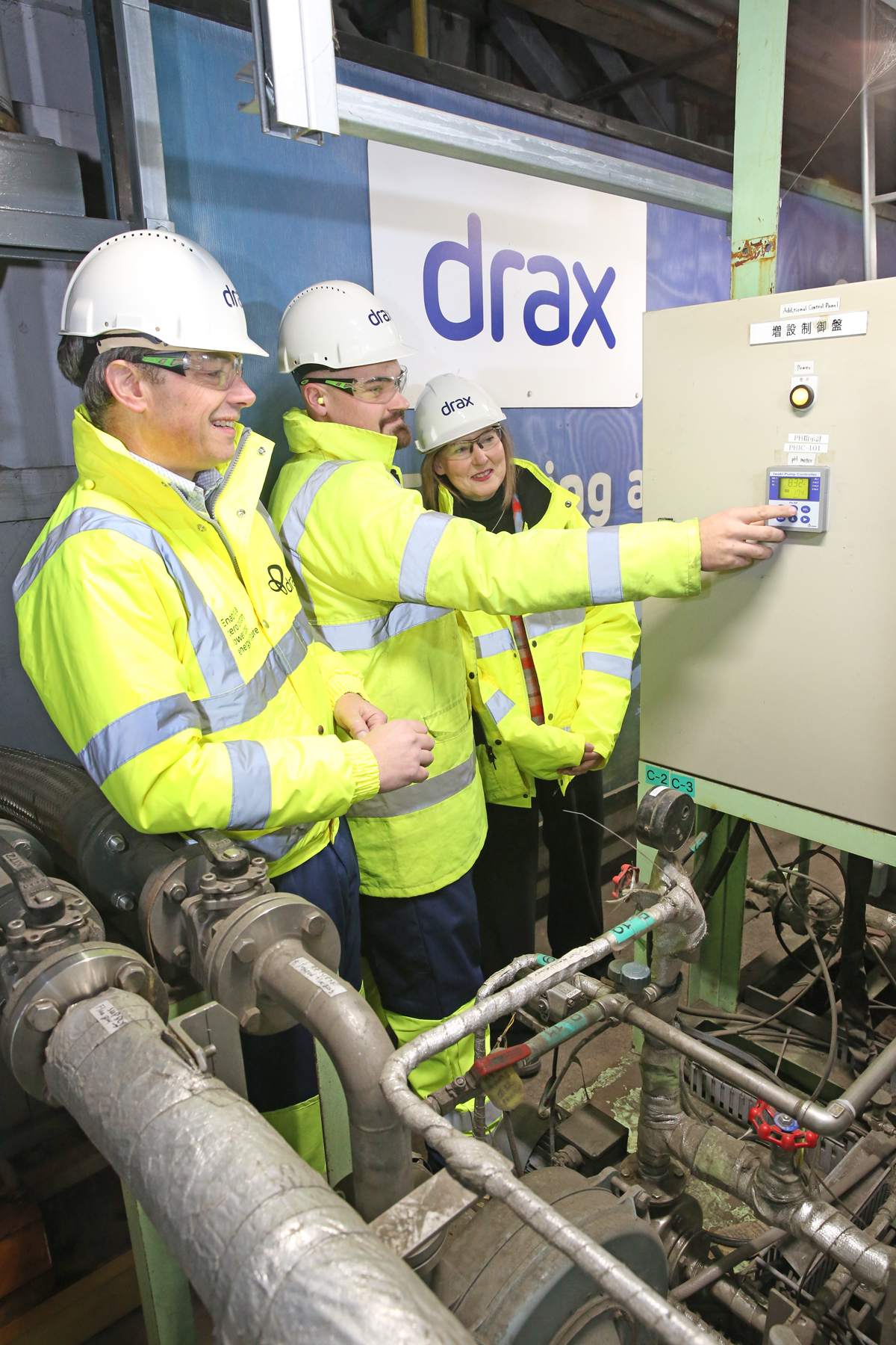 Bridging the skills gap to a net zero future starts with education - Drax Global