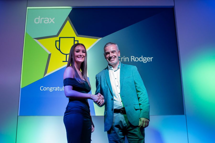 Young apprentice stars shine at Drax awards - Drax Global