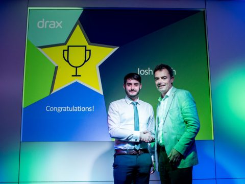 Young apprentice stars shine at Drax awards - Drax Global