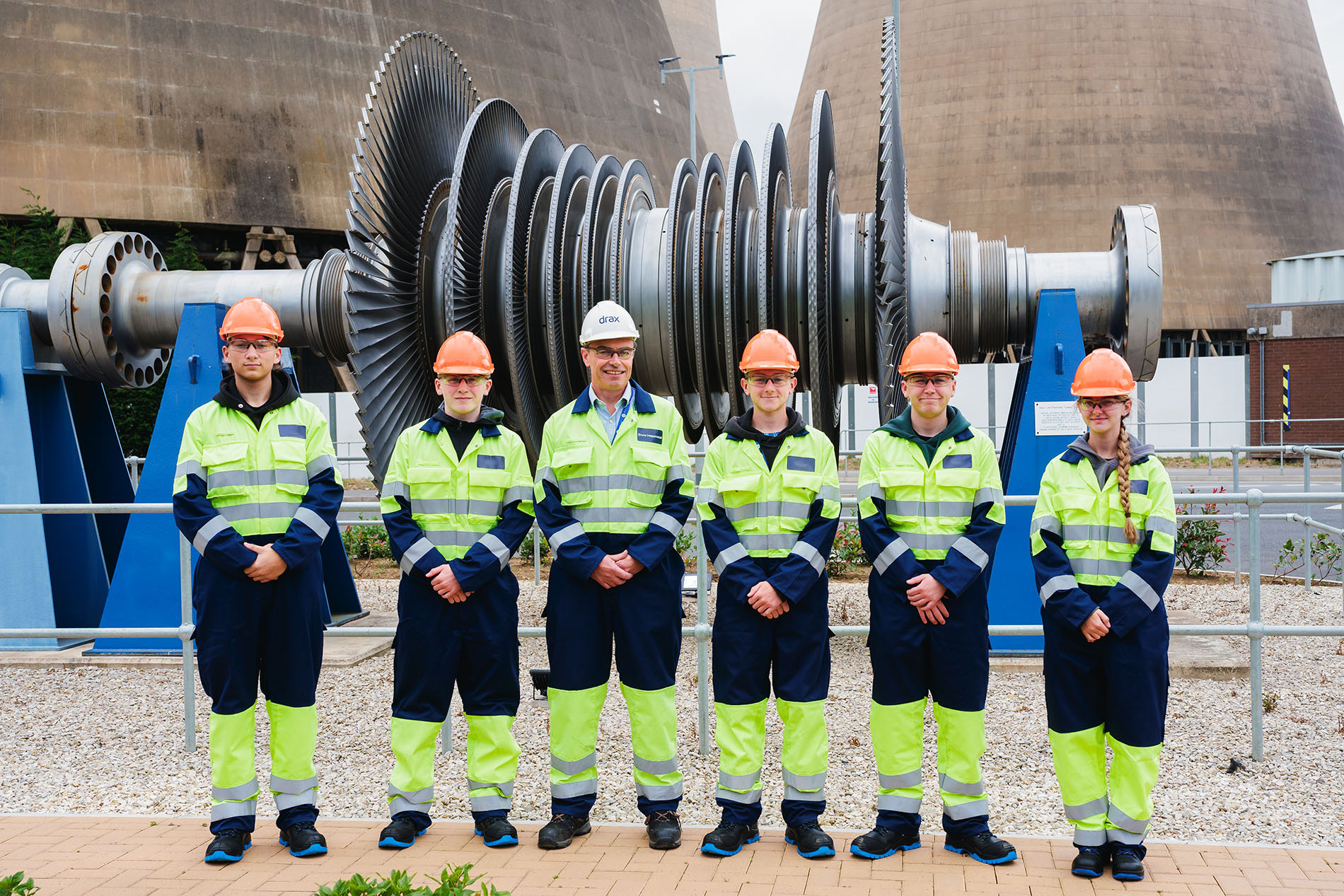Bright sparks - Drax welcomes new generation of renewable energy engineers - Drax Global